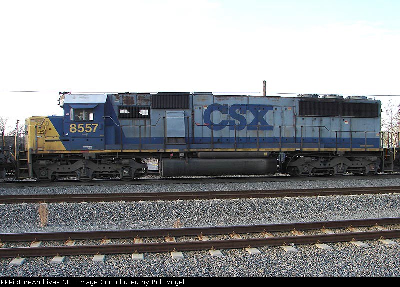 CSX 8557